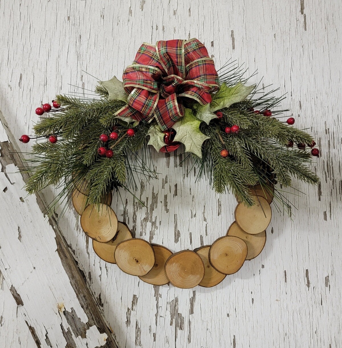 Maple Holiday Wreath 13 Inch for Sale | Made In Michigan